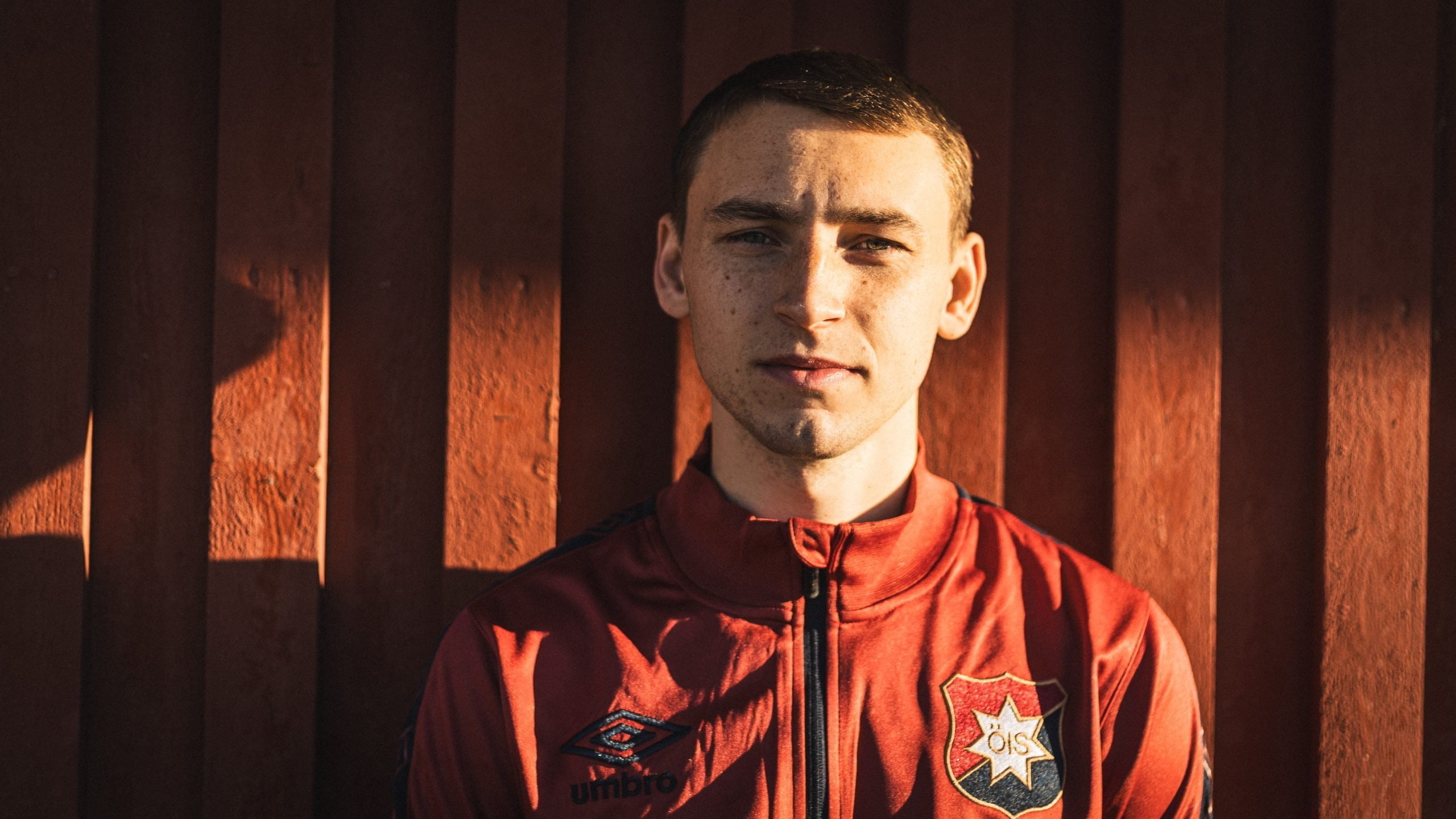 William Svensson stannar! - ÖIS Fotboll